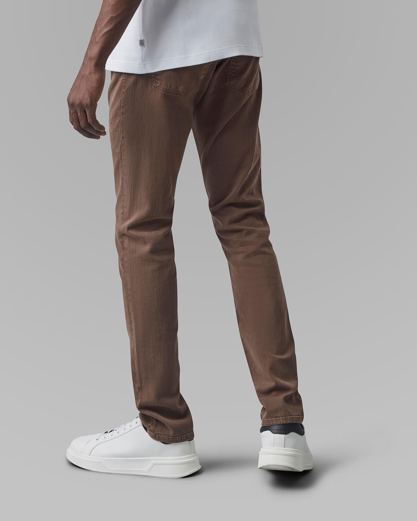 Calça 5 Pockets Sarja Slim - Frete Rápido e Garantia de Qualidade!